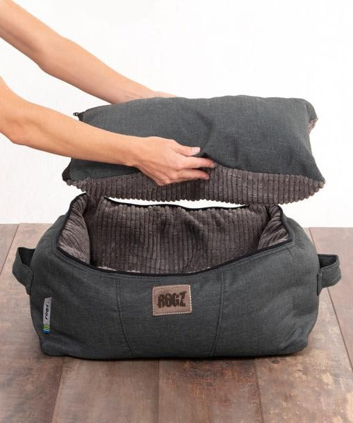 Rogz Indoor 3D Pod Dog Bed – The Pet & Tack Shop